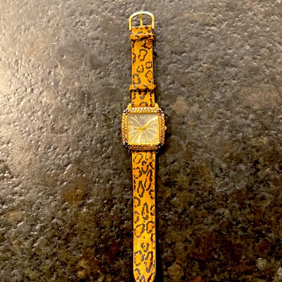 Jimmy Crystal, New York | Accessories | Jimmy Crystal Watch Leather ...